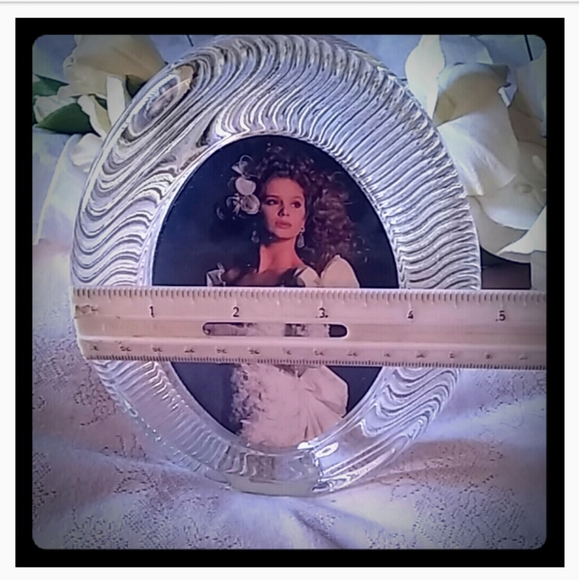 Mikasa | Accents | Vintage Mikasa Crystal Oval Picture Frame | Poshmark
